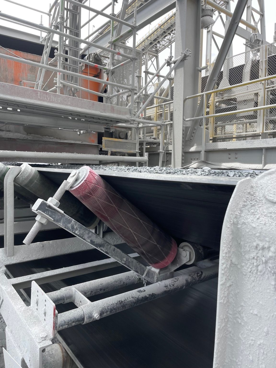 Tru-Trainer® Tapered Troughing Idler - ASGCO