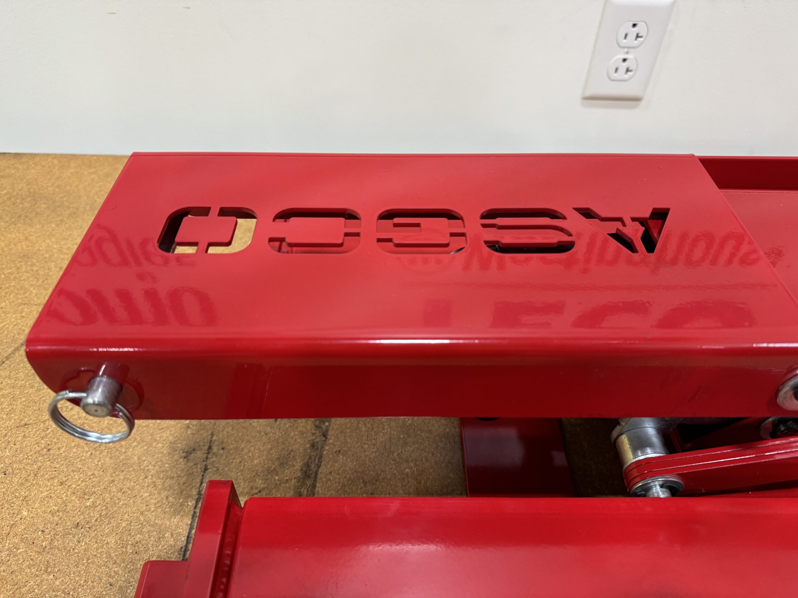 SafeGuard® Conveyor Belt Lifter | ASGCO | Safety Equipment & Guarding ...