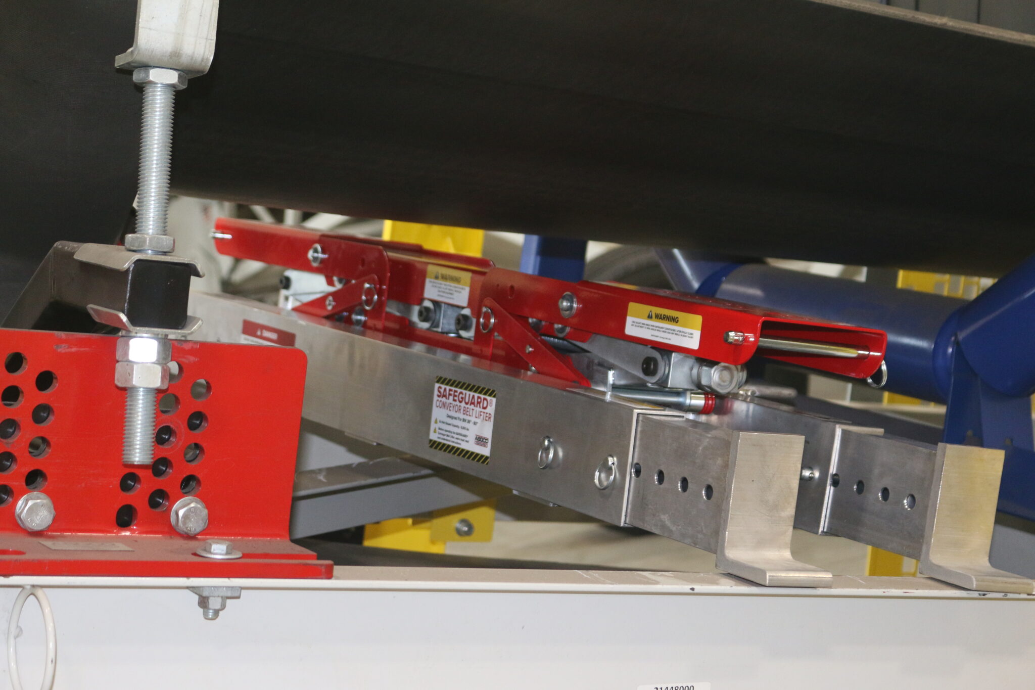 Safe-Guard® Conveyor Belt Lifter - ASGCO